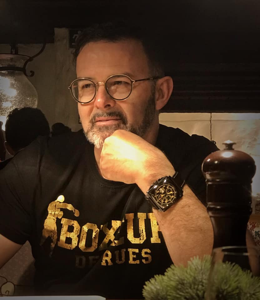 À propos de l'artiste